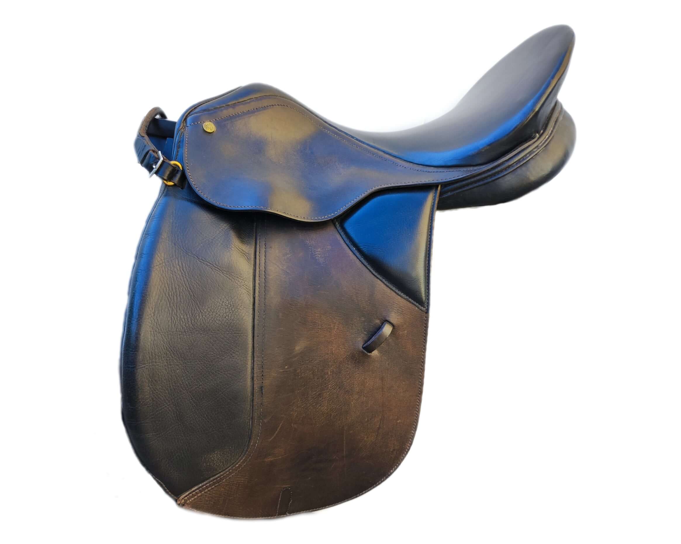 KHS-C 17" Collegiate Dressage Saddle 27545-012 – Knightdale Horse Sports